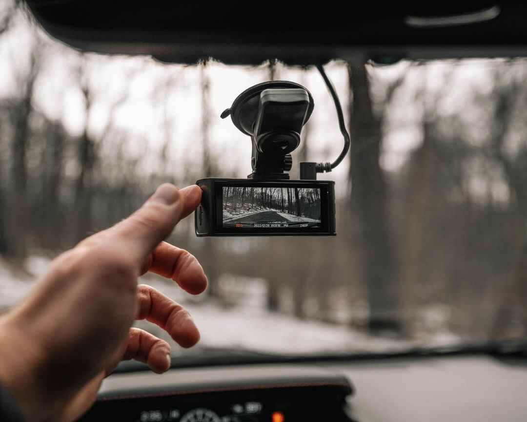 The Best Placement on Car for Dash Cam: A Comprehensive Guide – Redtiger EU